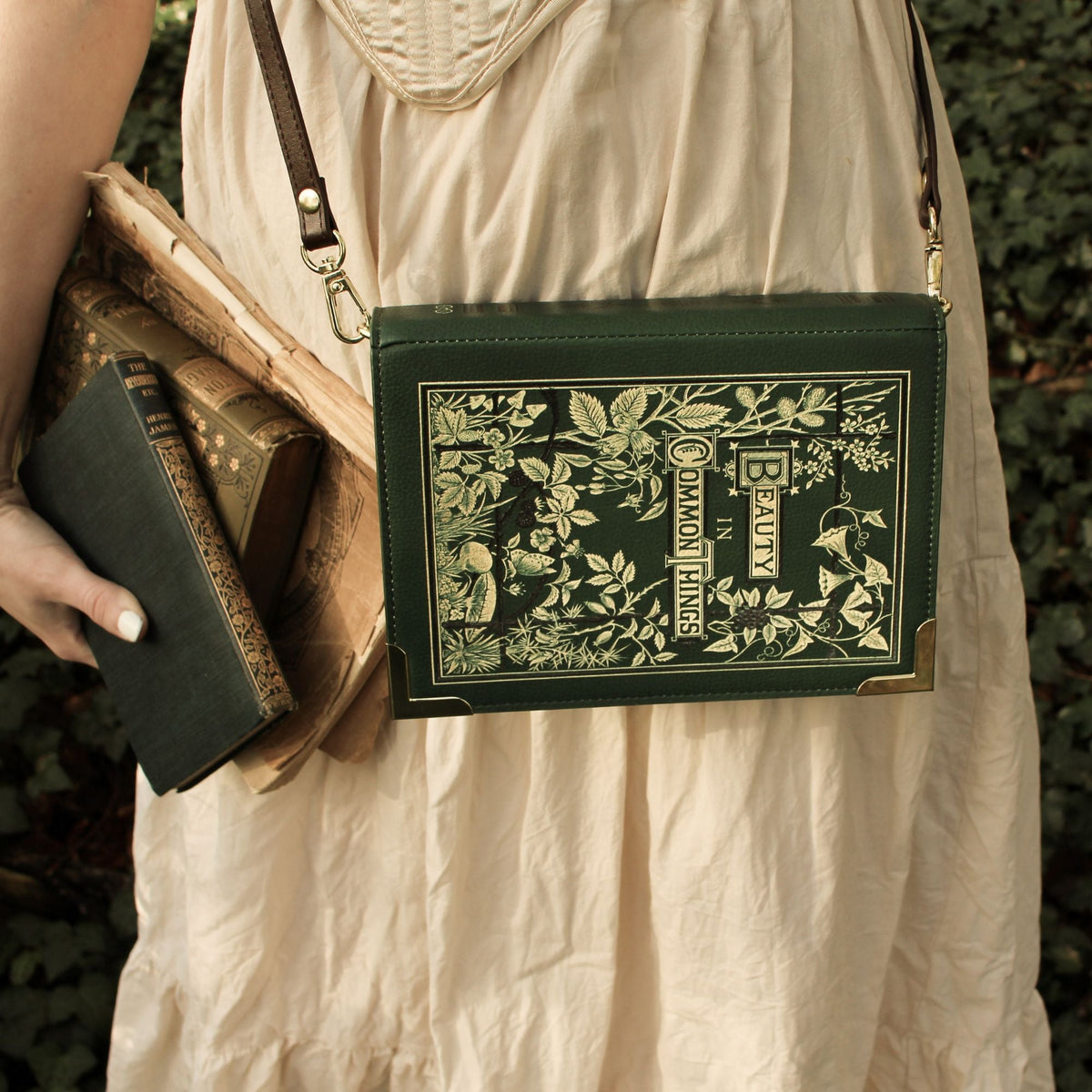 Beauty in Common Things Book Gifts – Well Read Company USA